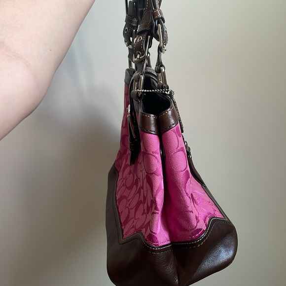 Coach | Bags | Y2k Style Magenta Coach Bag Never Been Used Great ...